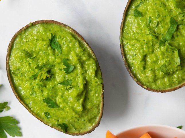 GEM® Avocado | A remarkable and perfectly ripe avocado eating experience.